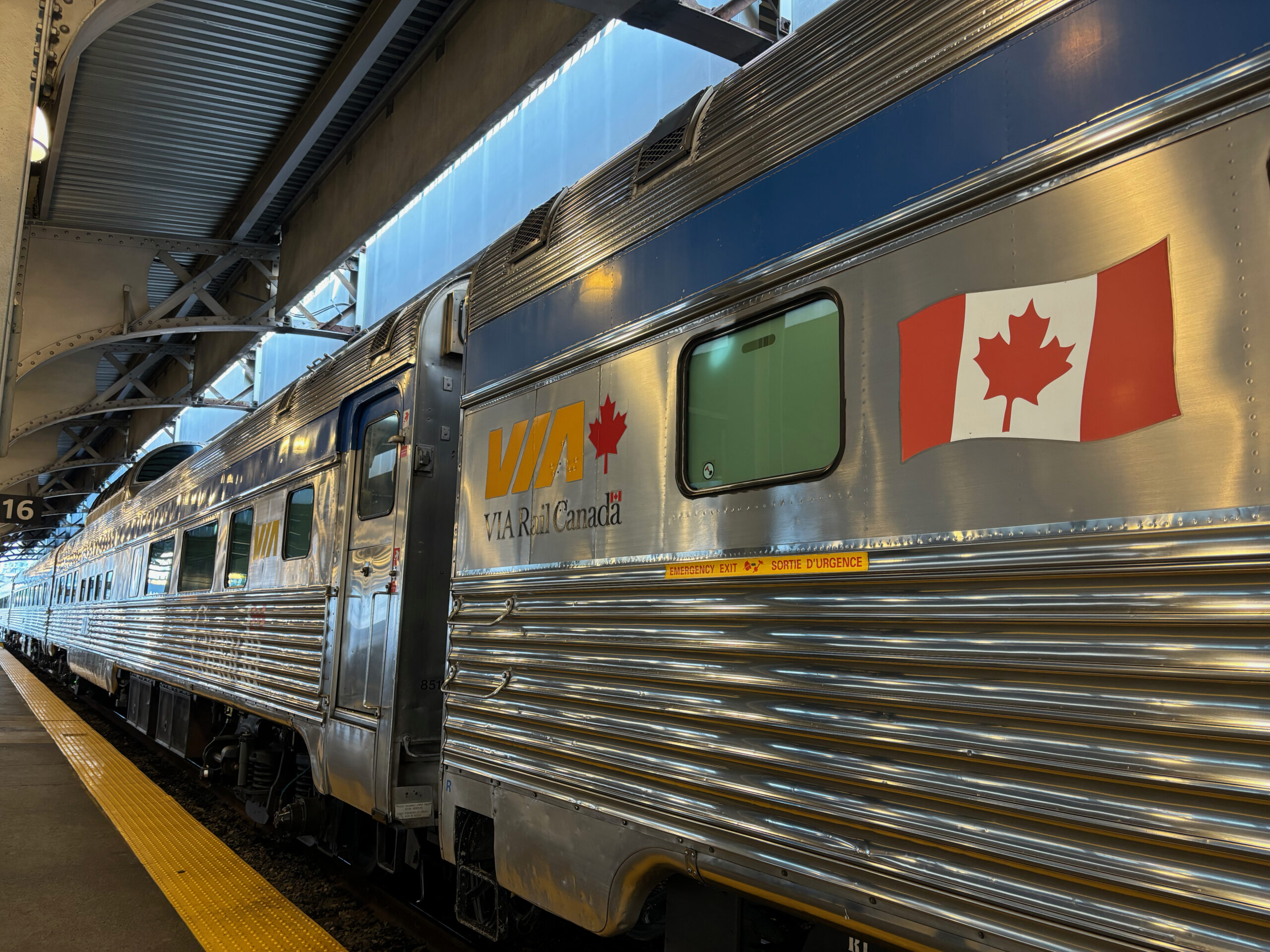 CANADA ONE – VIA Rail – Cross Continental Train from Toronto to ...